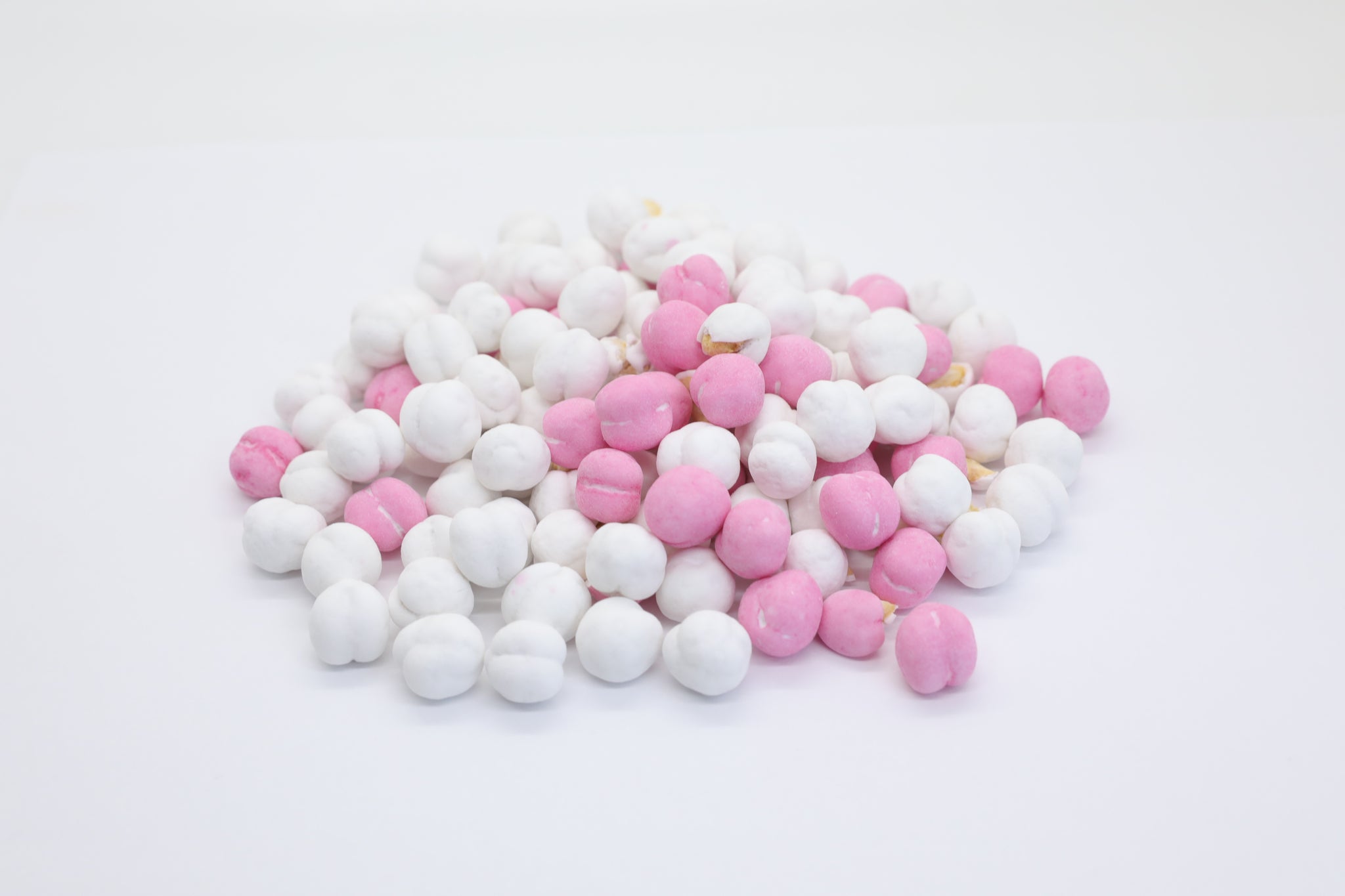 JORDANIAN ALMONDS – Alameer fresh nuts